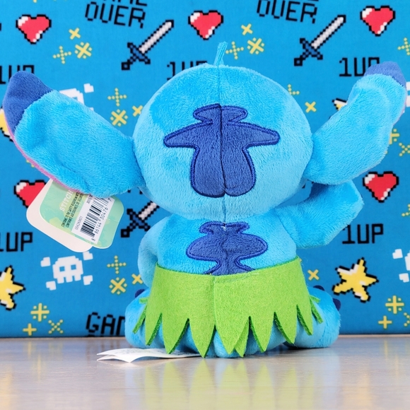 Disney | Toys | Disney Hawaiian Stitch With Coconut Drink 6 Feed Me ...